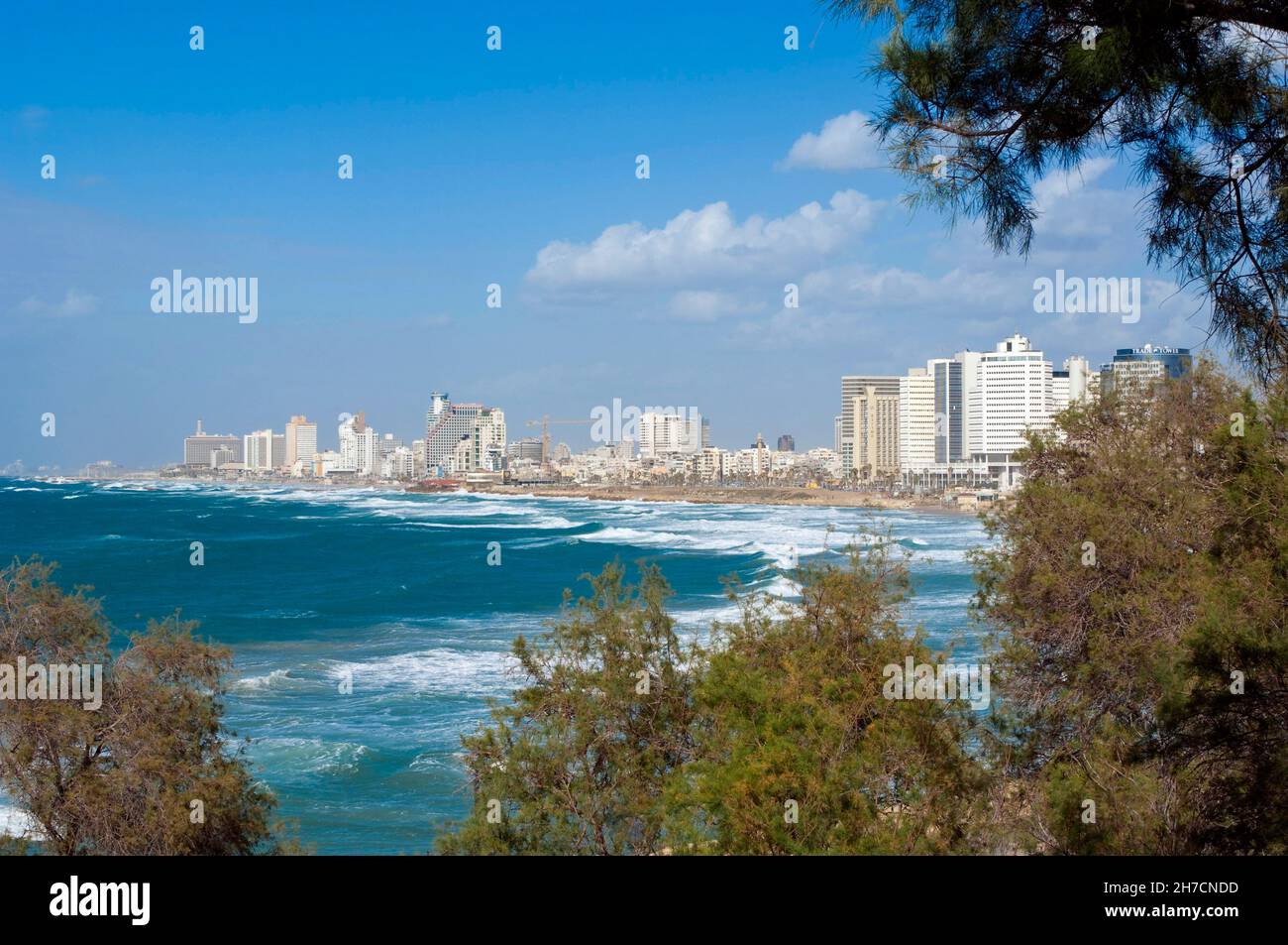 Skyline tel aviv mediterranean coast hi-res stock photography and ...
