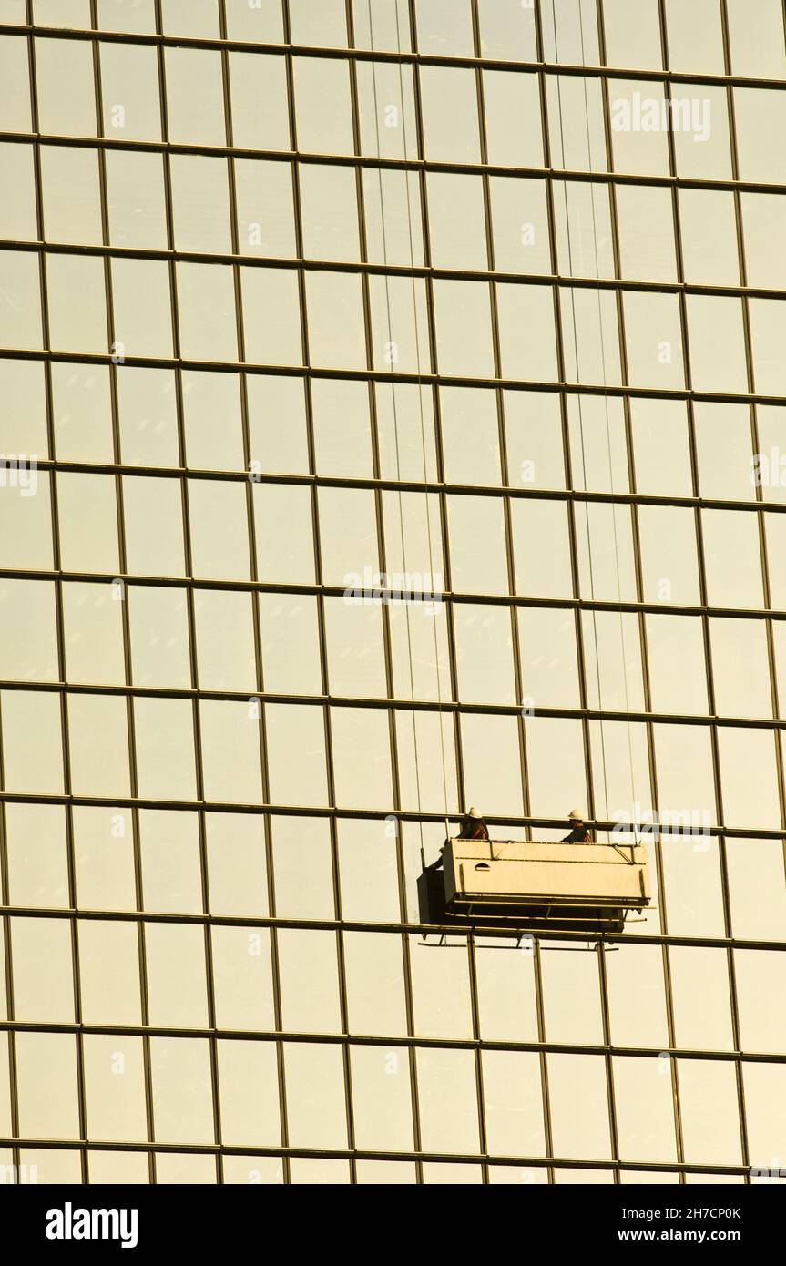 Window cleaners on the Shanghai World Financial Center, China, Shanghai ...