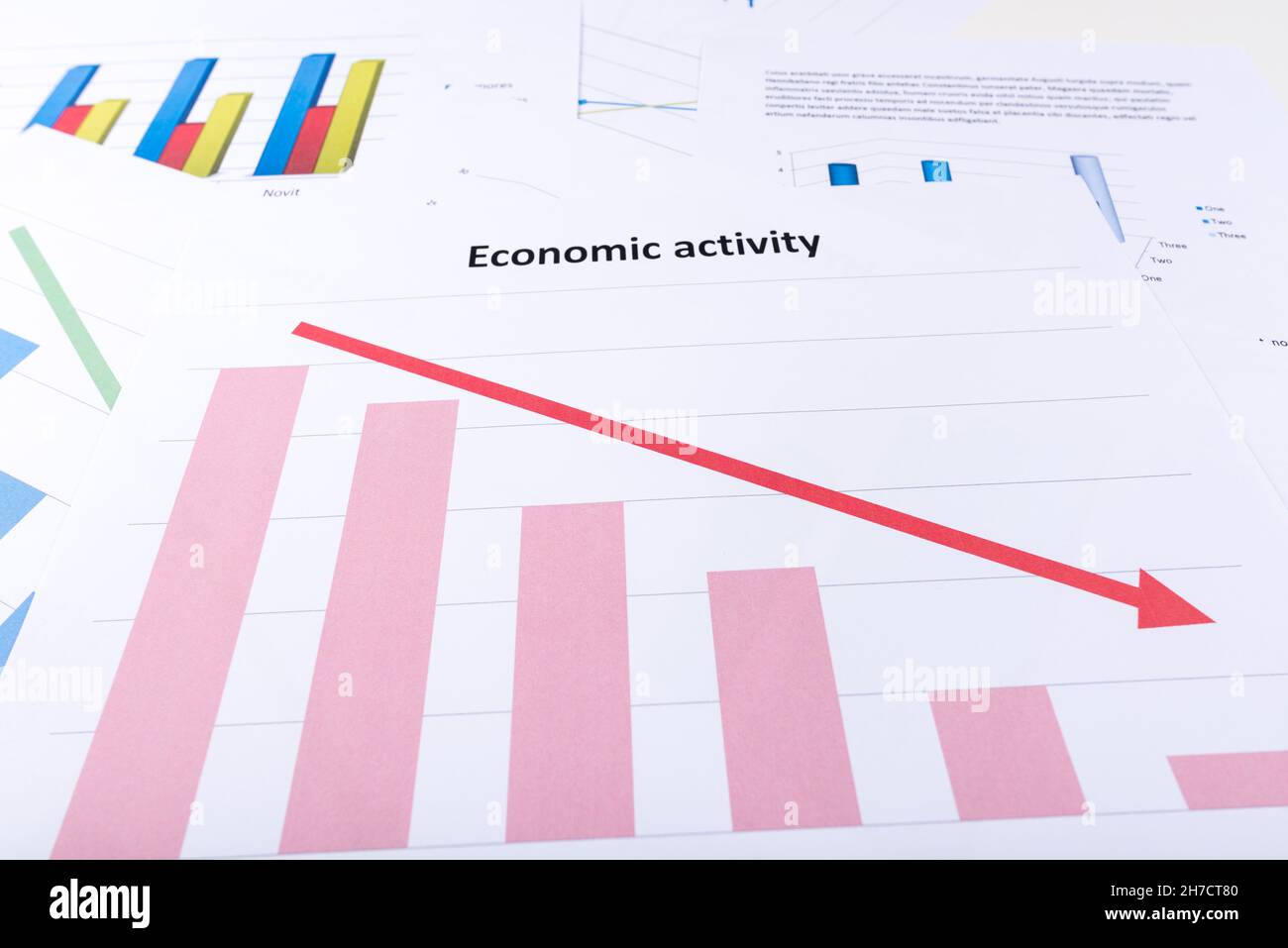 Graph showing economy decline Stock Photo - Alamy