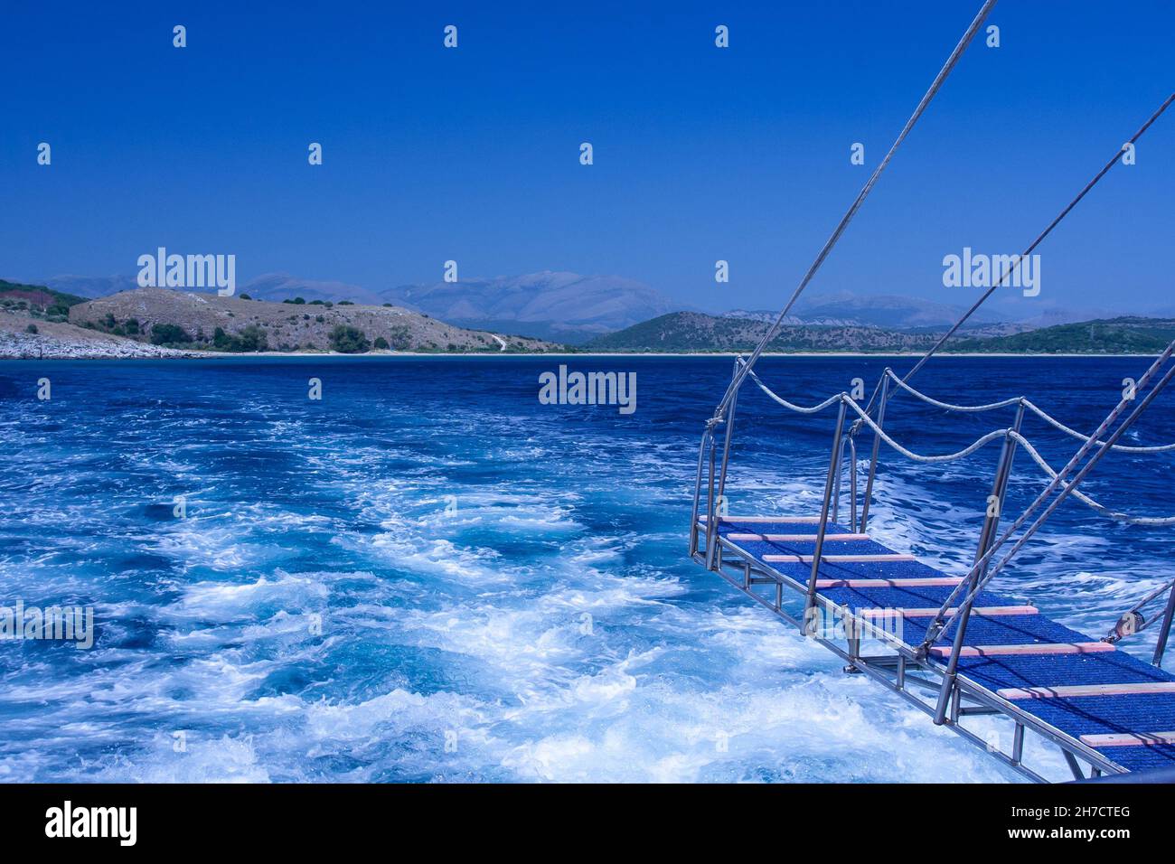 Water ski ramp hi-res stock photography and images - Alamy
