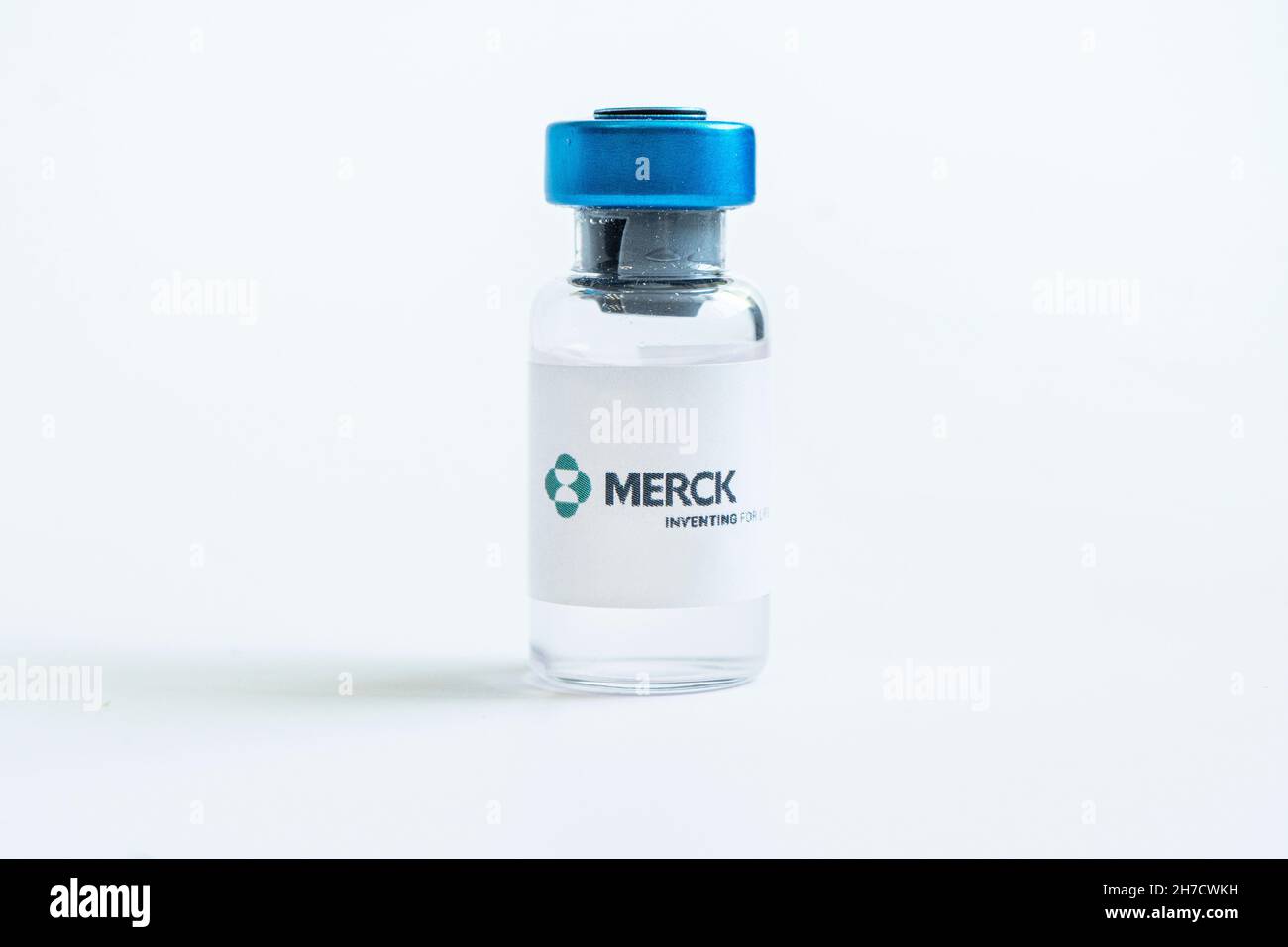 Logo merck hi-res stock photography and images - Alamy