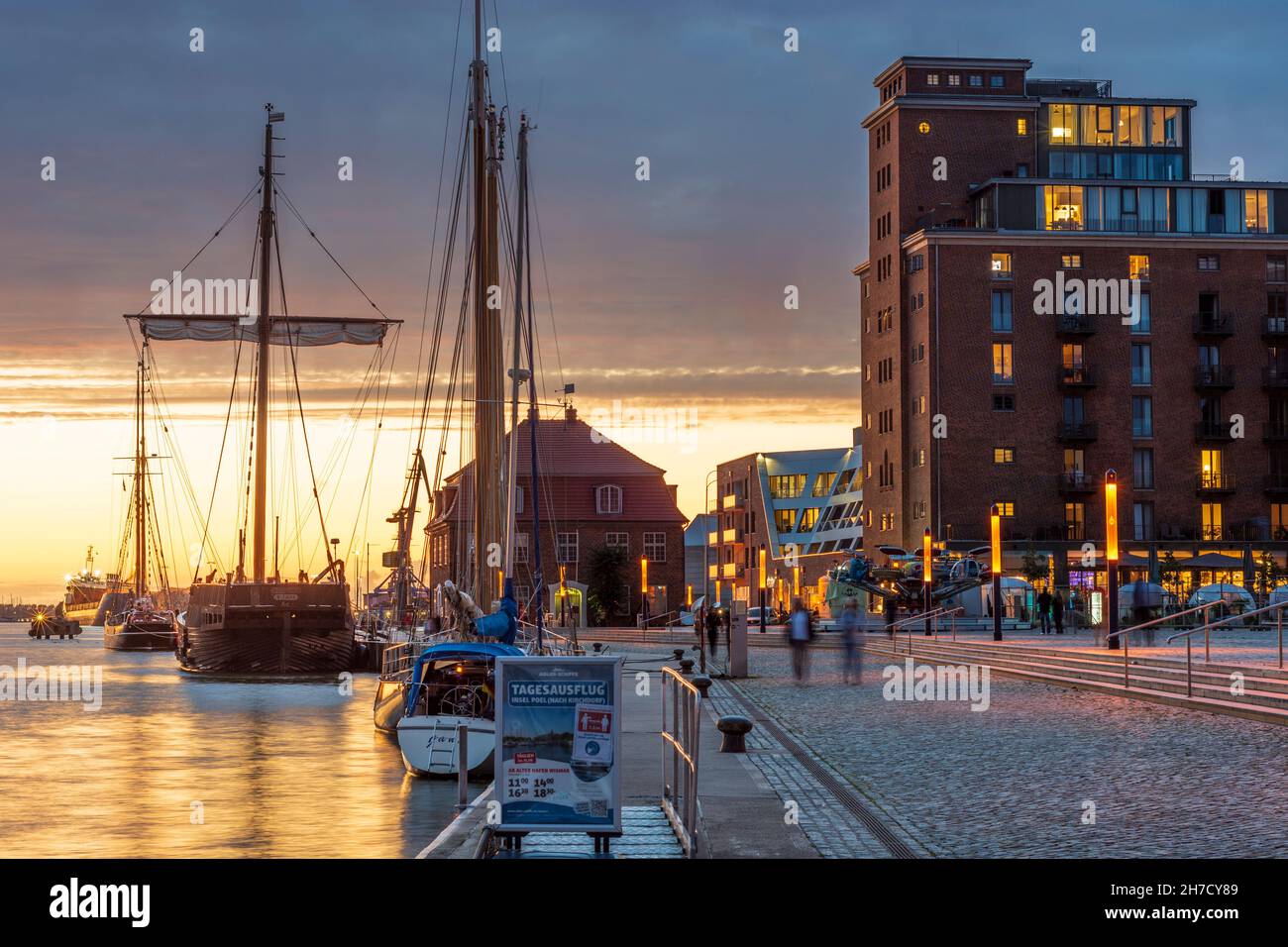 Wismar: Alter Hafen (Old Port), historic sail ships, sunset in Ostsee ...
