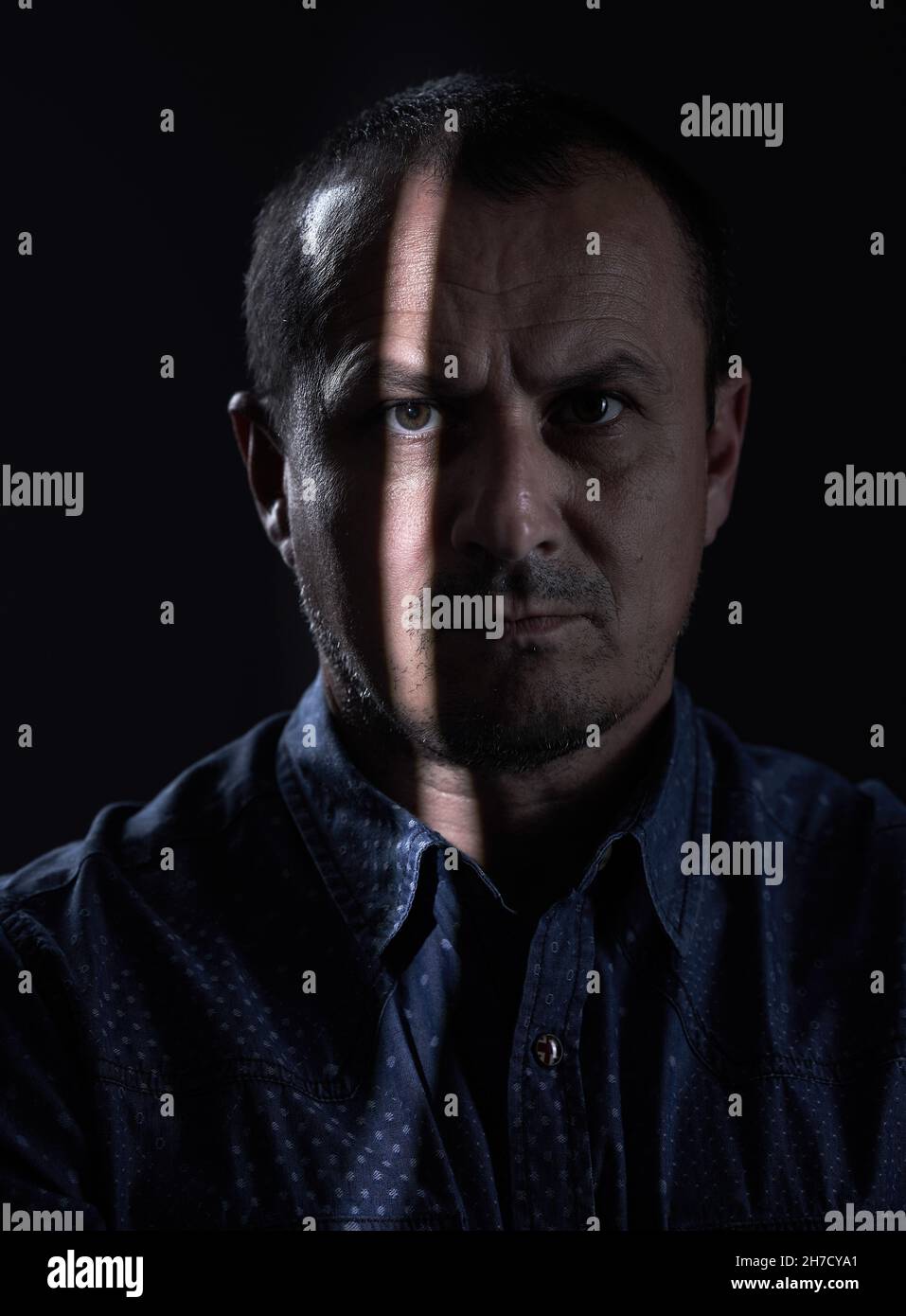 Menacing man door hi-res stock photography and images - Alamy