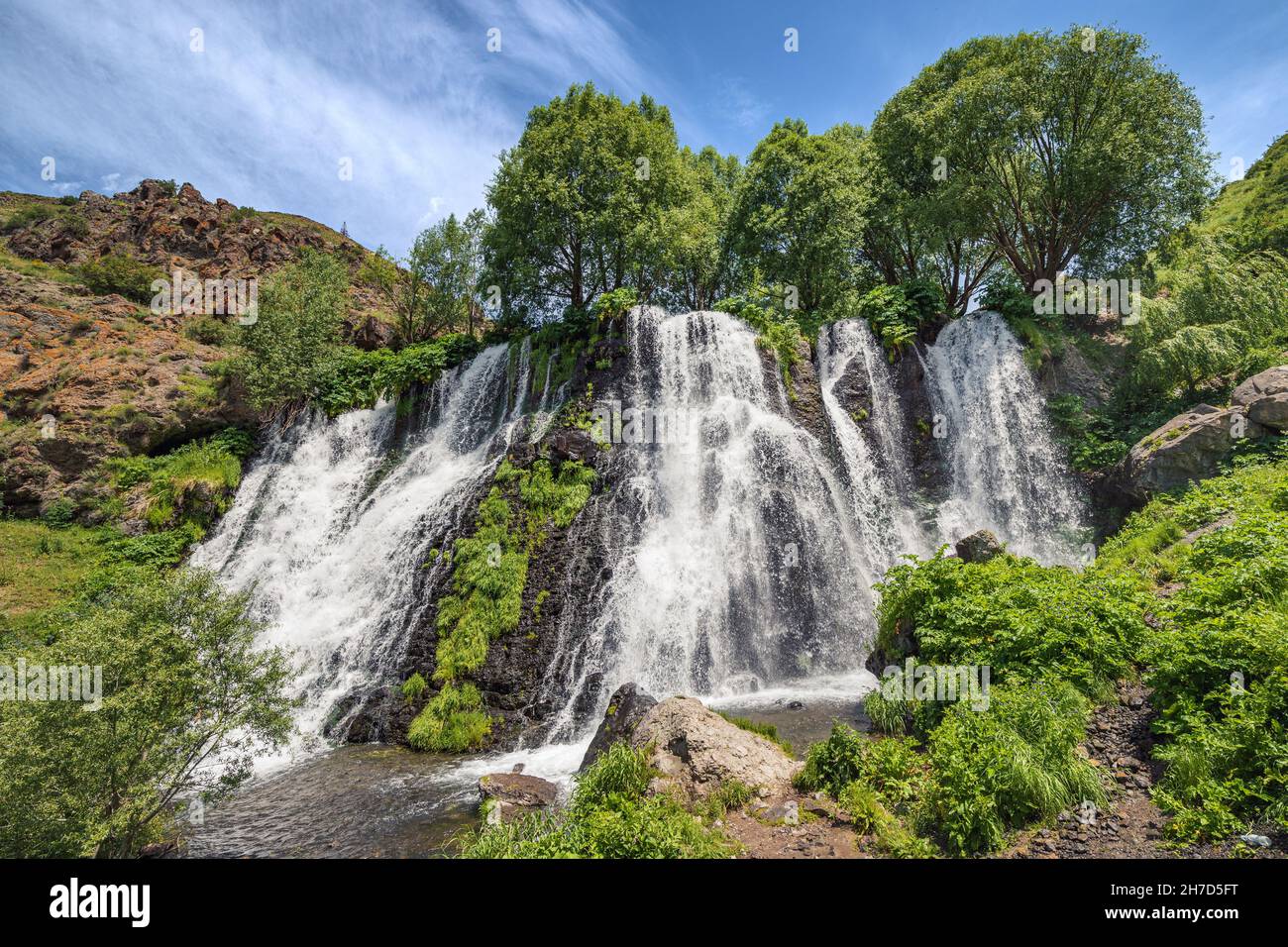 Majestic Shaki Waterfall in Syunik province in Armenia. Peaceful ...