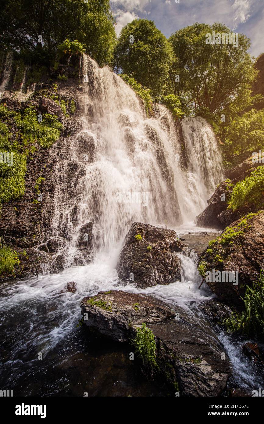 Majestic Shaki Waterfall in Syunik province in Armenia. Peaceful ...