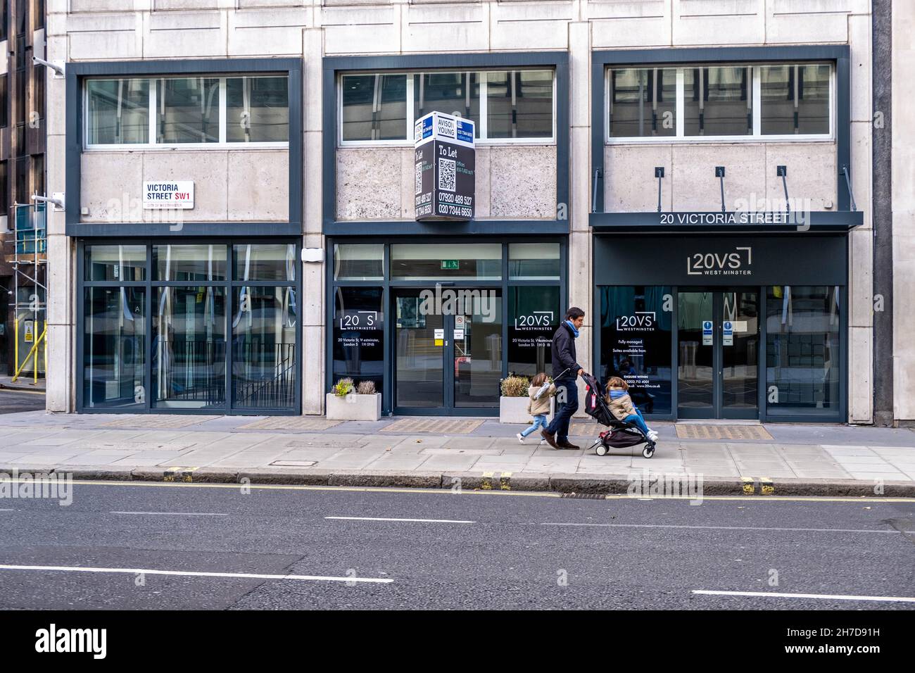 Victoria Westminster London England UK, November 7 2021, Man Walking ...