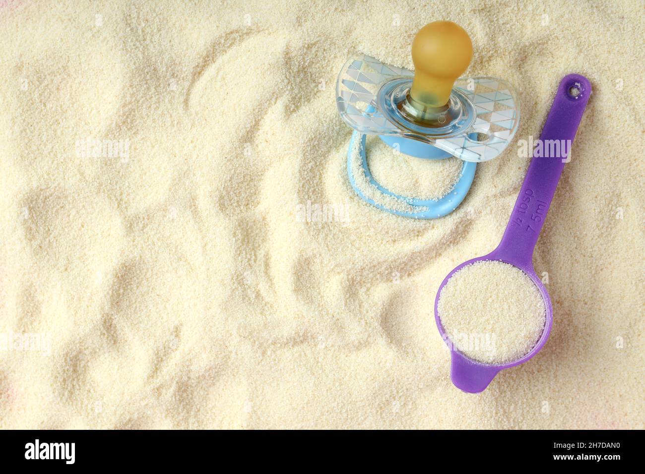 Powdered milk spoon hi-res stock photography and images - Alamy
