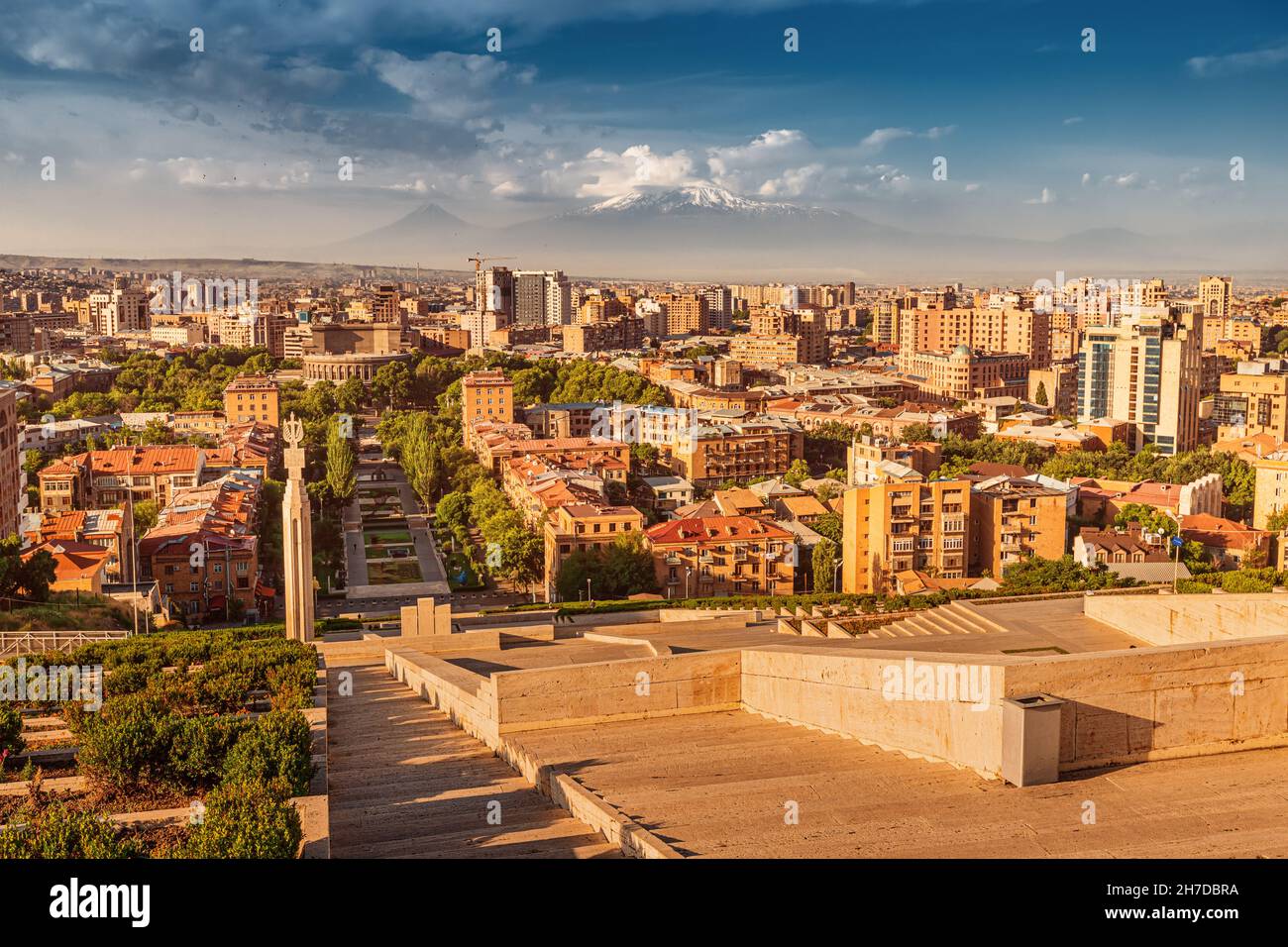 Panoramic view from the stairs of Cascade monument to the colorful ...