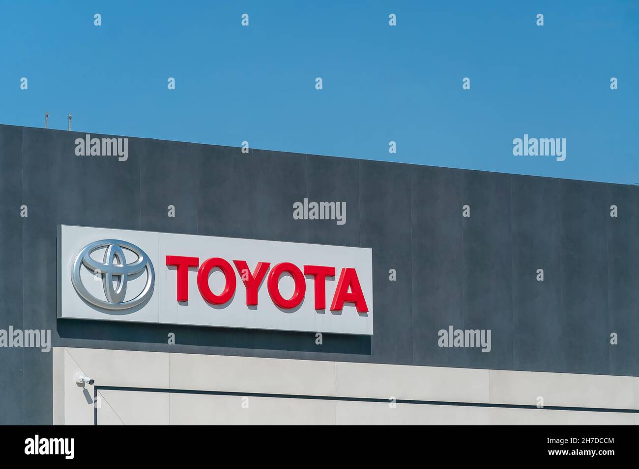 Toyota signboard hi-res stock photography and images - Alamy