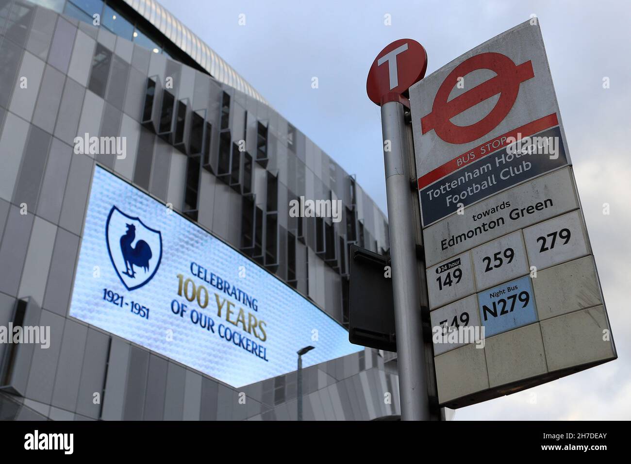 London, UK. 21st Nov, 2021. A general view of a bus stop right outside ...