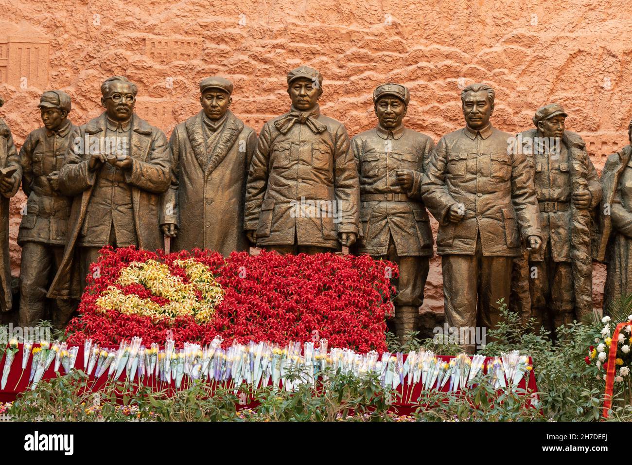 Chinese communist uniform hi-res stock photography and images - Alamy