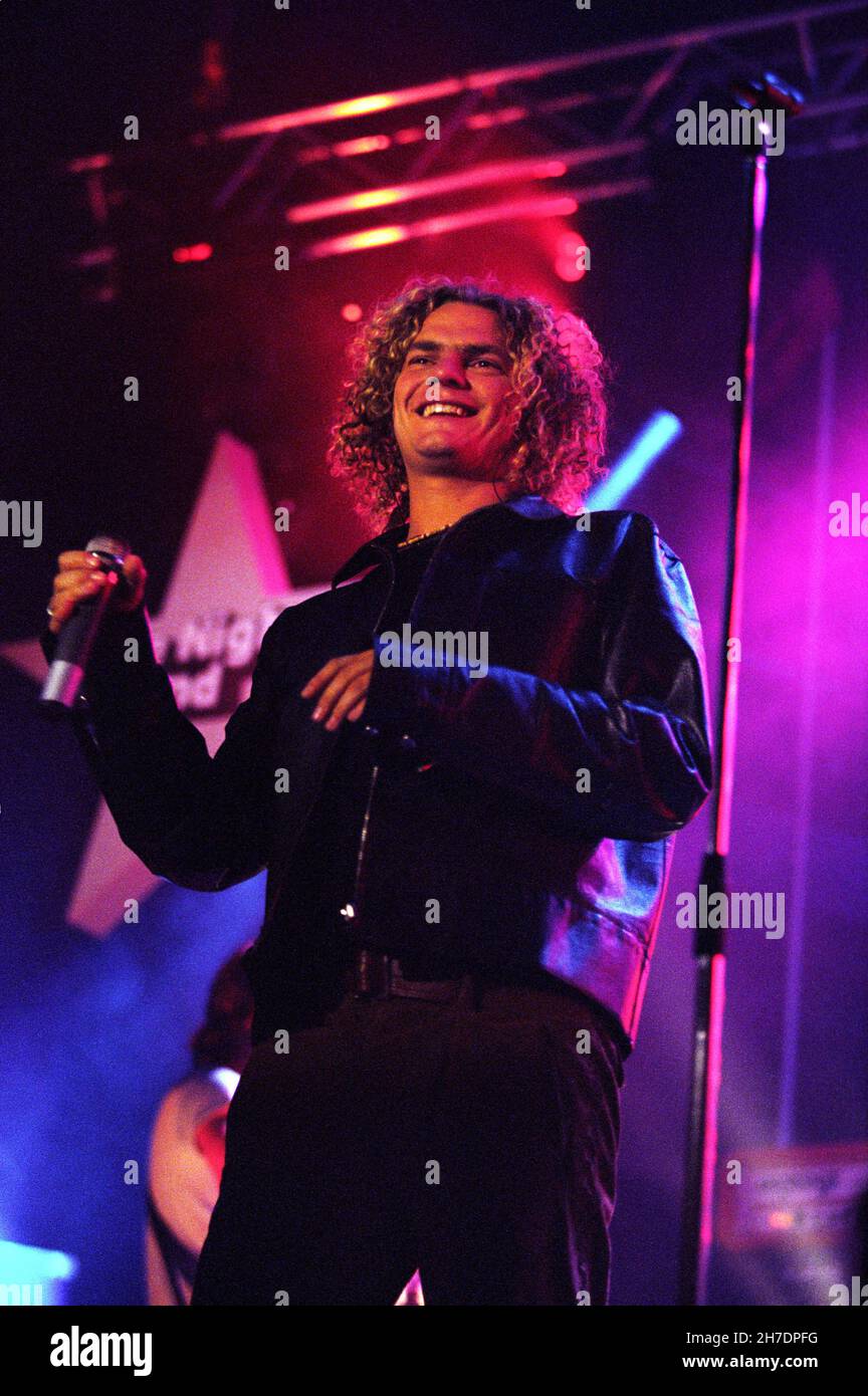 Toploader in concert at The MTV Five Night Stand held at the Ocean in ...