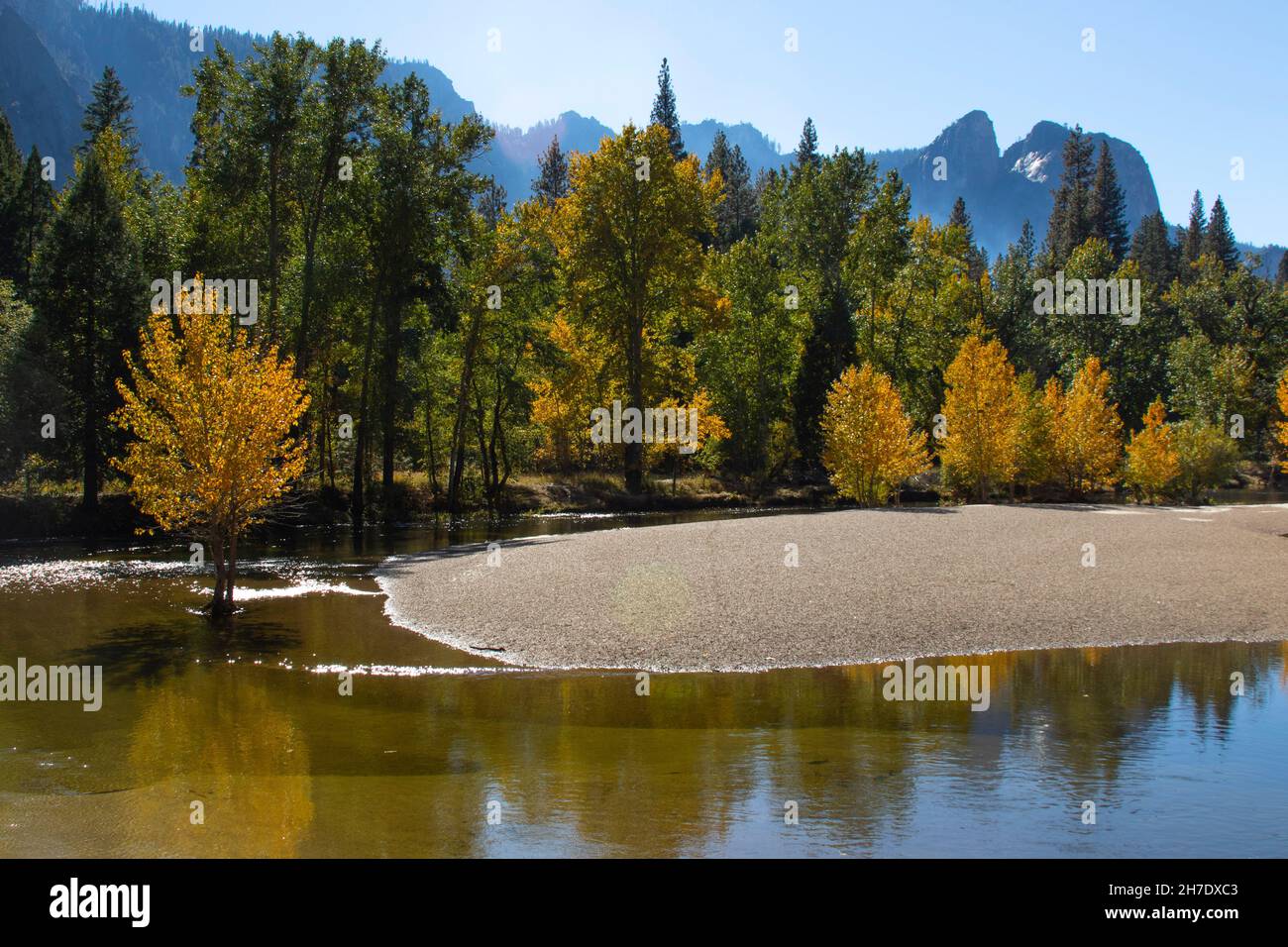 Pristine colors hi-res stock photography and images - Alamy