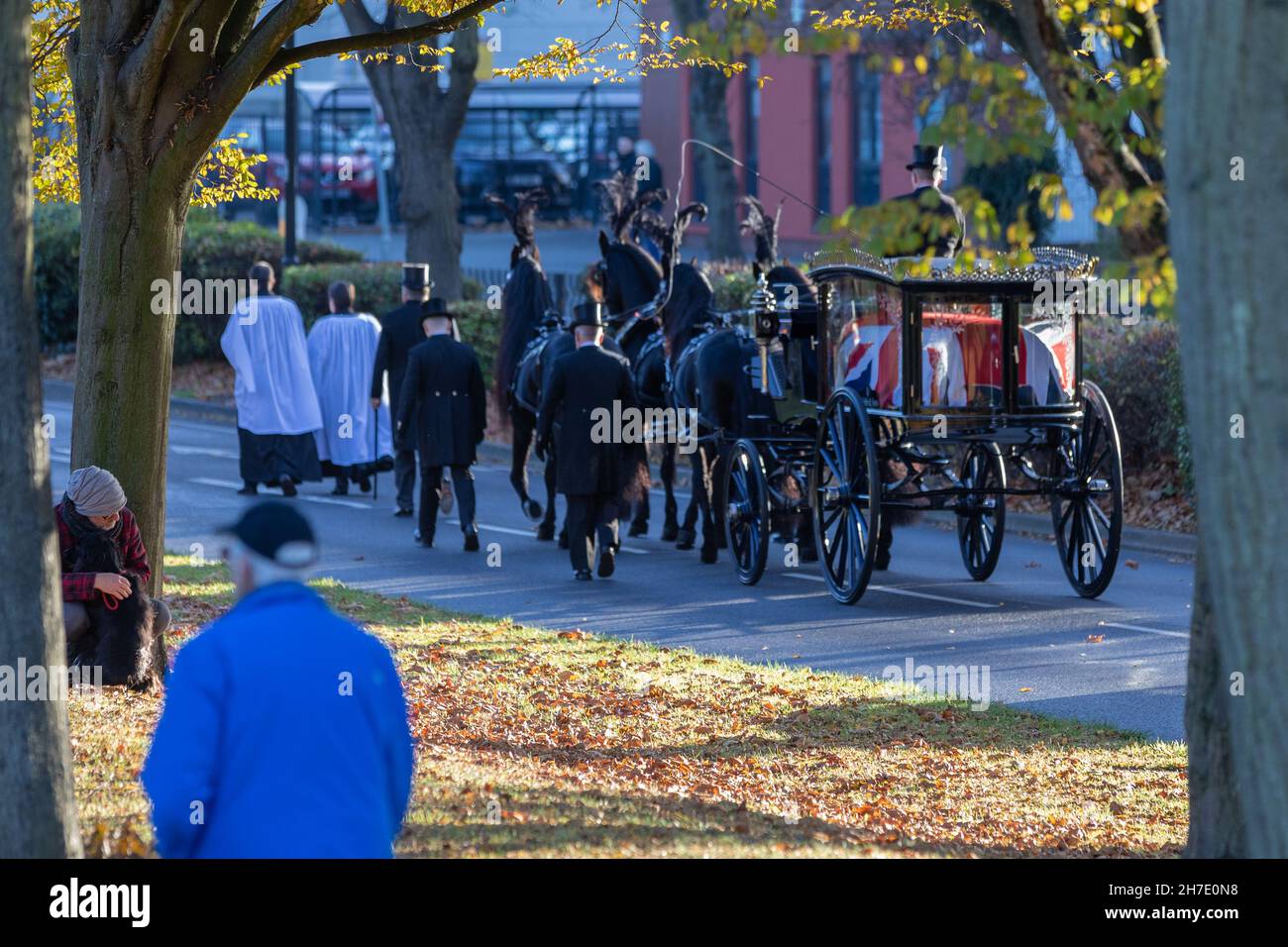 22nd Nov, 2021. Southend on Sea, UK. Funeral procession for Sir David ...
