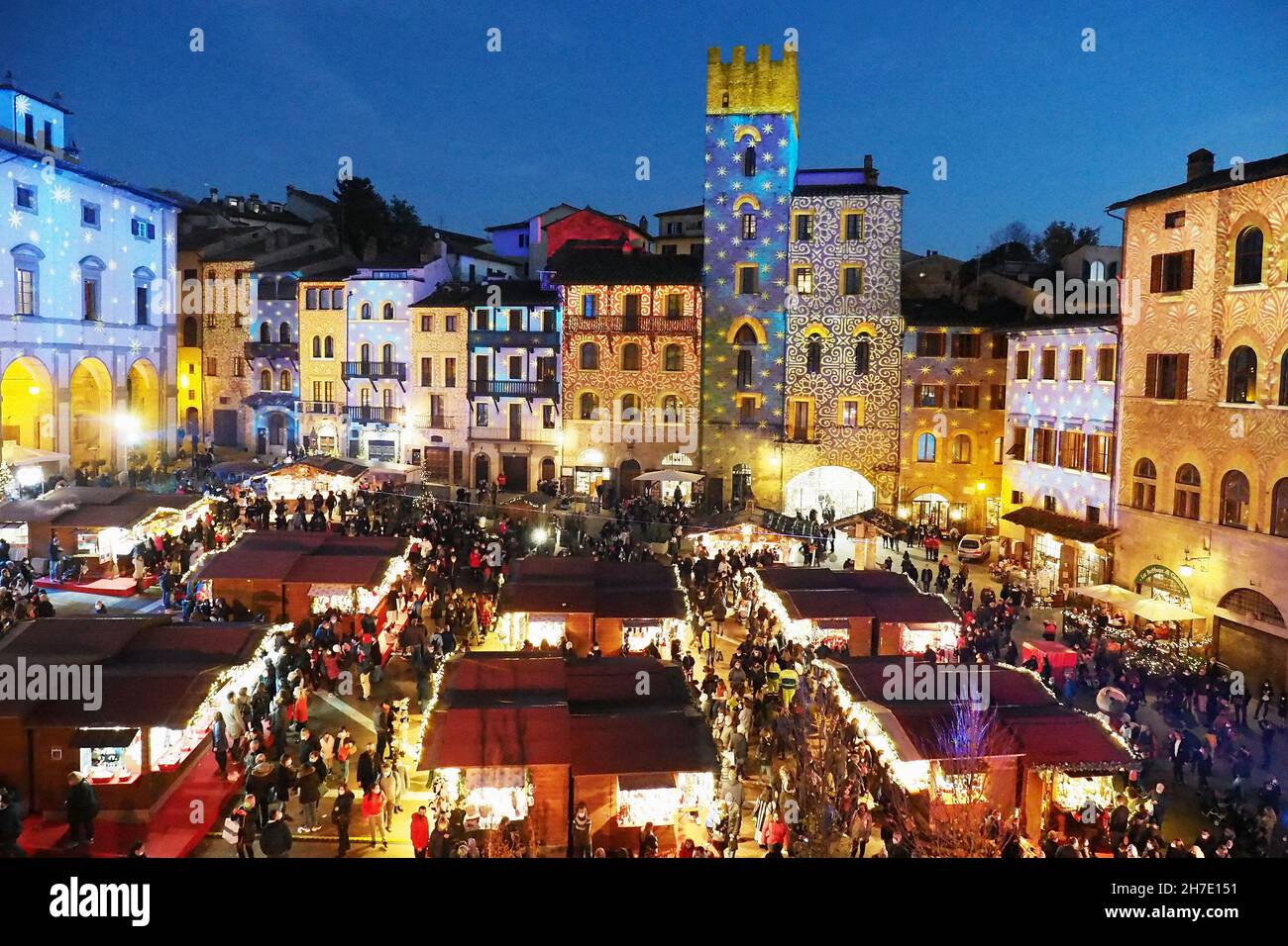 Arezzo christmas village hi-res stock photography and images - Alamy