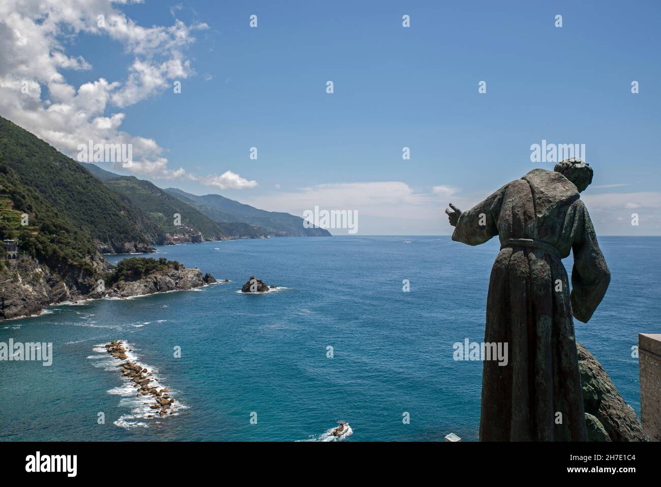 Statue of st francis monterosso hi-res stock photography and images - Alamy
