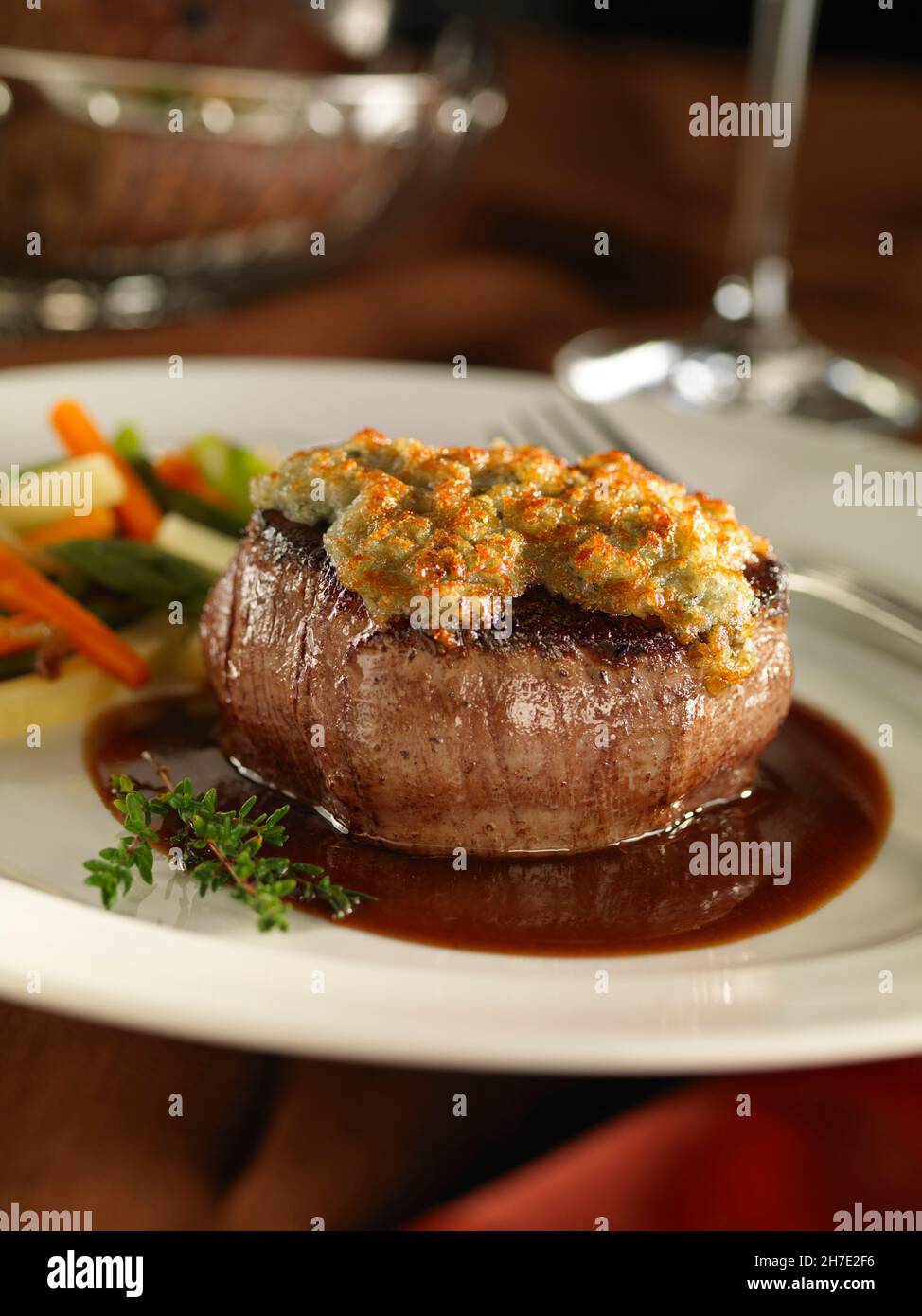 Beef medallion hi-res stock photography and images - Alamy