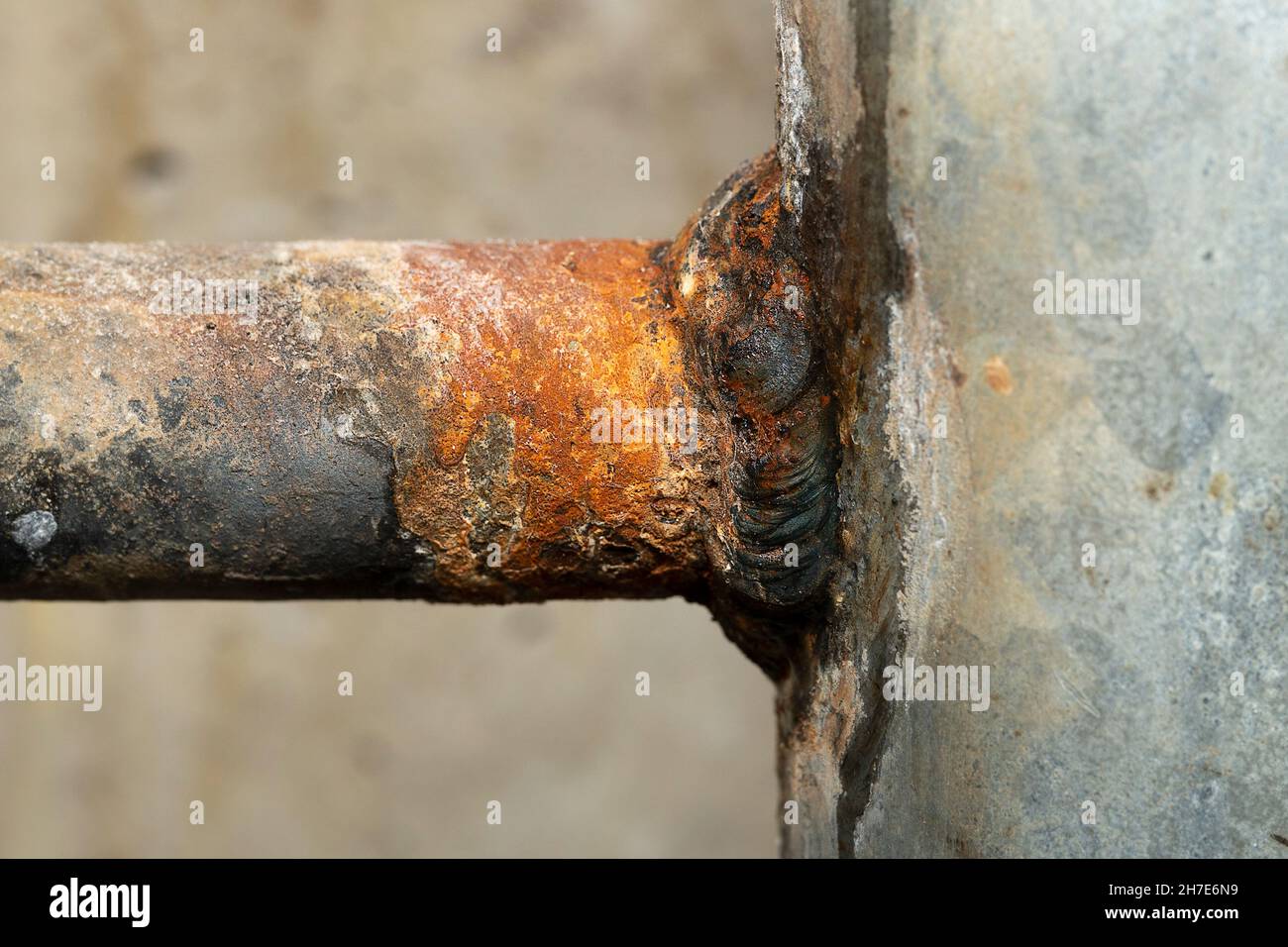 Metal welding joint hi-res stock photography and images - Alamy