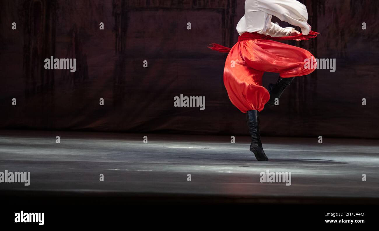 Traditional hopak dancing hi-res stock photography and images - Alamy