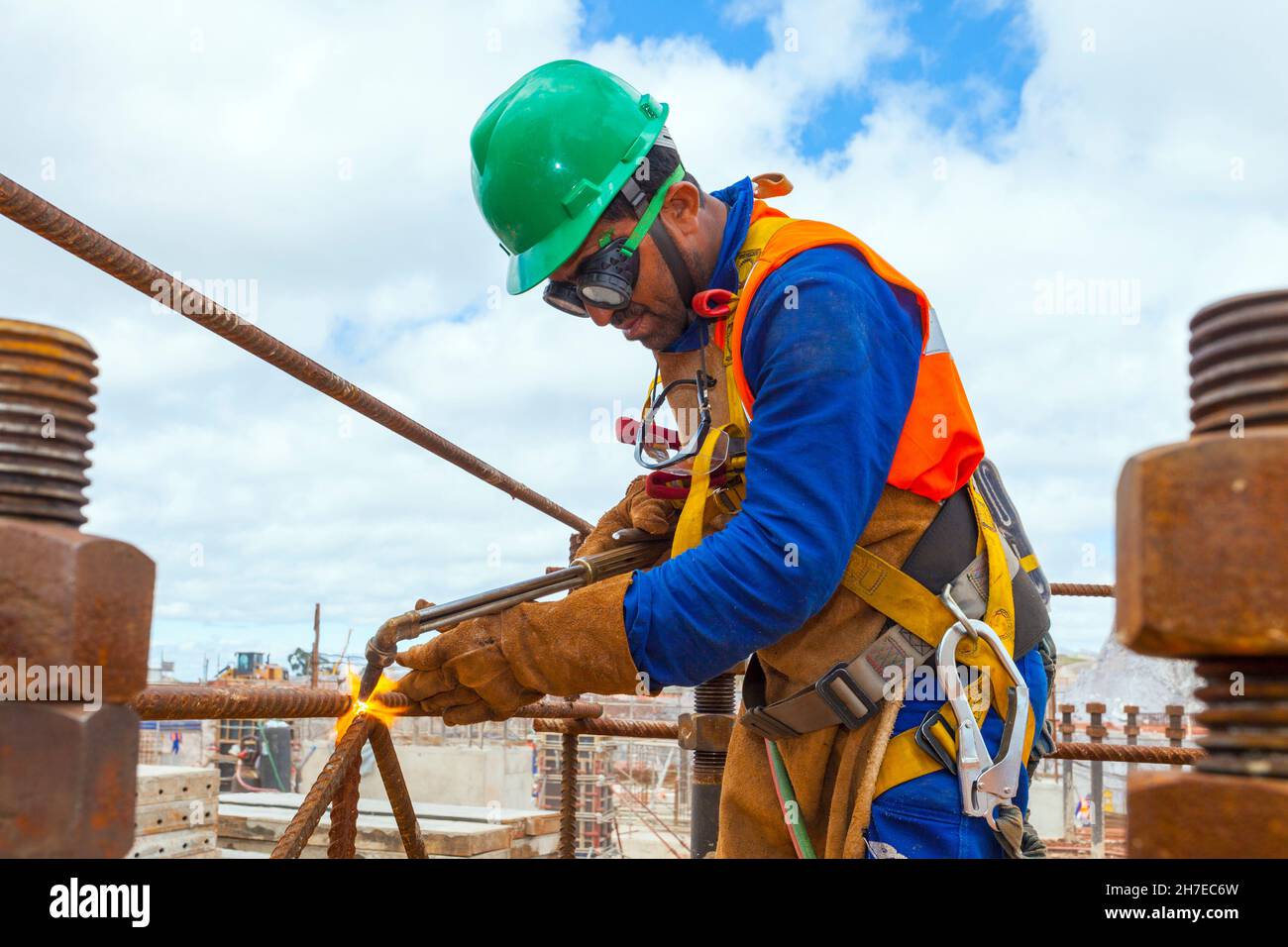 Welding hardware to lay the foundation for the industry, with all ...