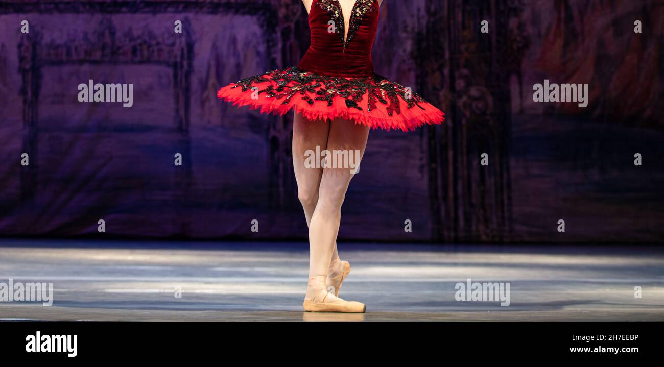 Spanish male ballerina hi-res stock photography and images - Alamy