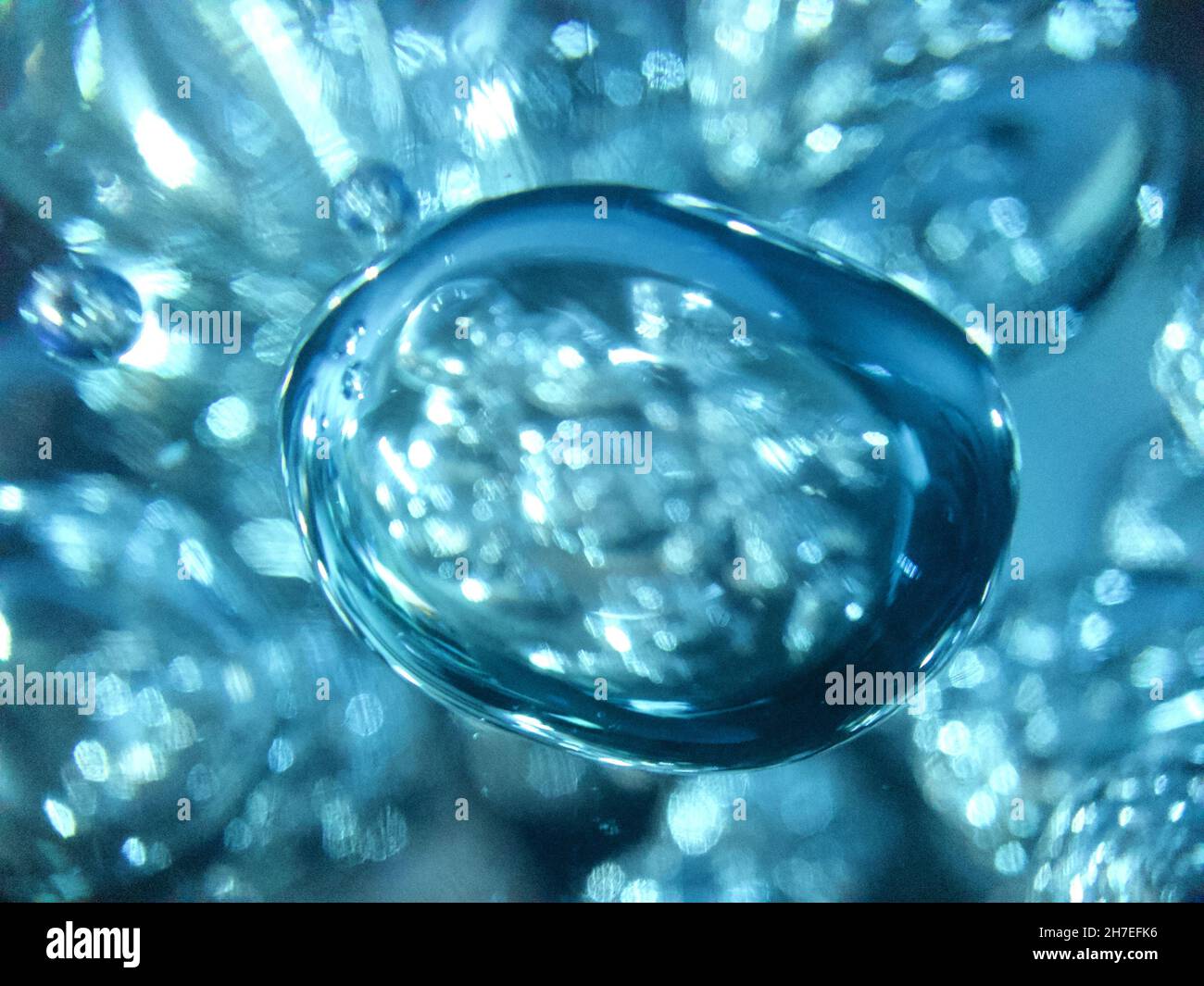 Closeup of the light blue bubbles in the water - good for wallpapers ...