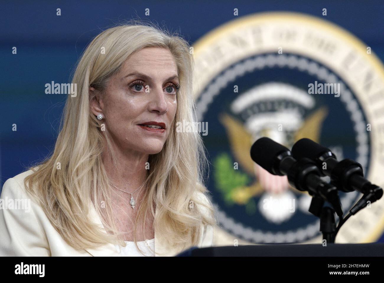 Federal reserve vice chair hi-res stock photography and images - Alamy