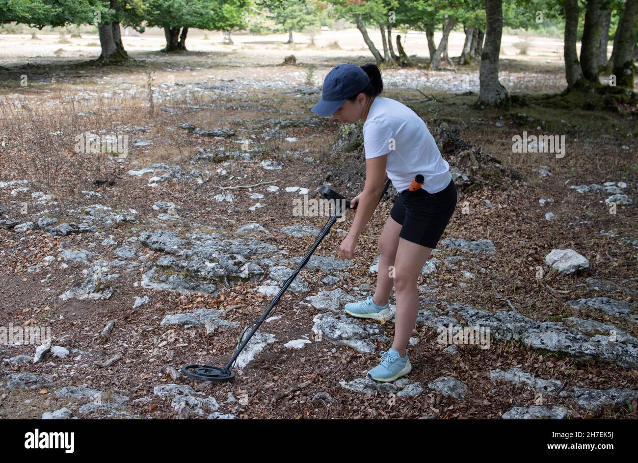 Girl treasure hunter metal detector hi-res stock photography and images ...