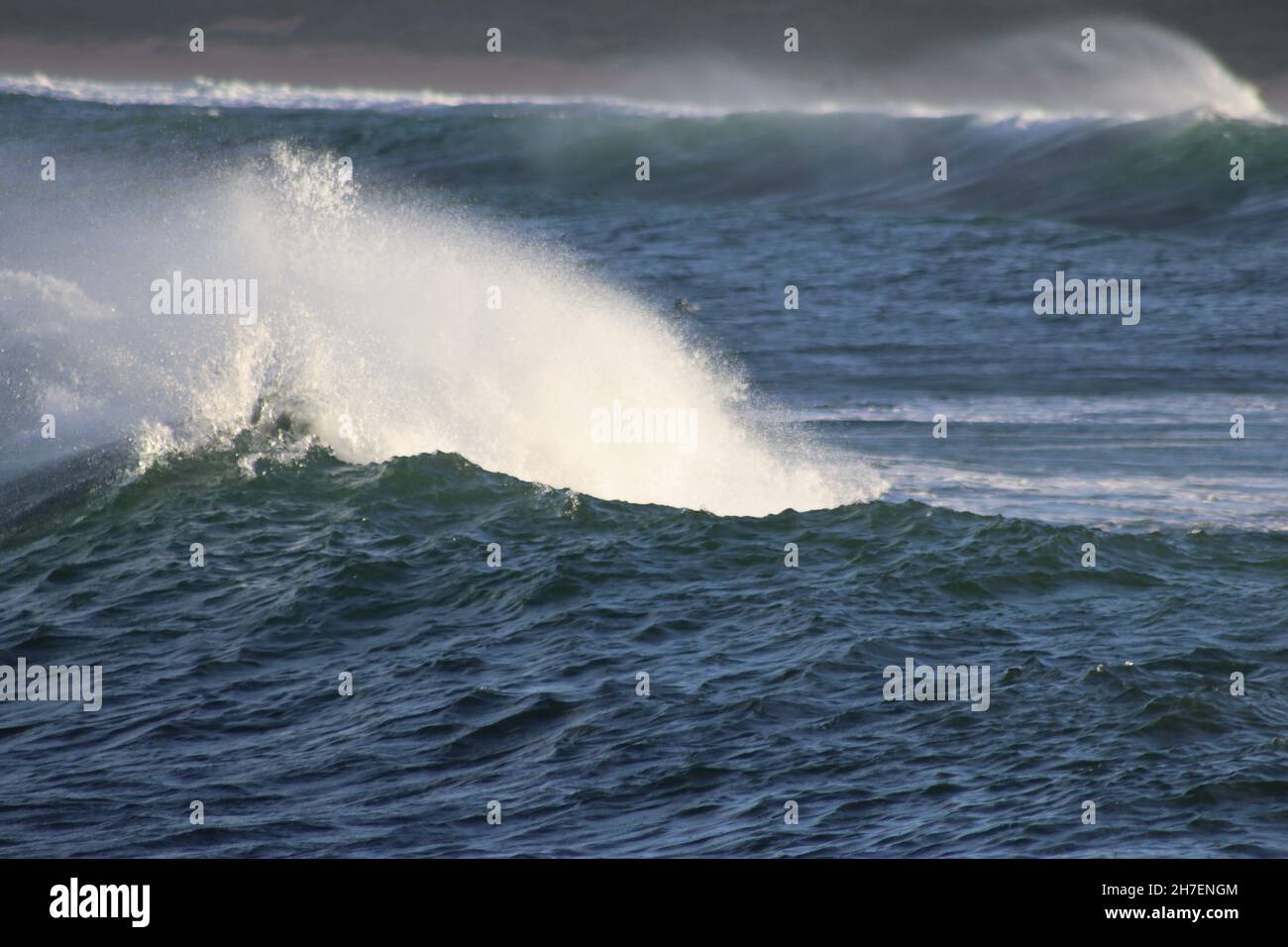 Wind-blown, stormy waves Stock Photo - Alamy