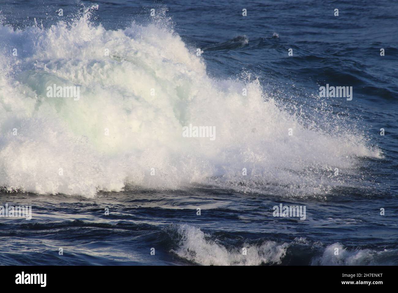 Wind blown sea foam hi-res stock photography and images - Alamy