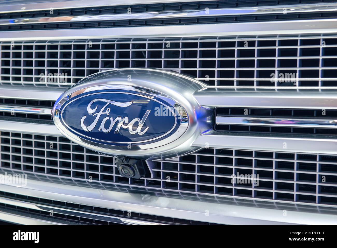 Ford logo ford logo hi-res stock photography and images - Alamy