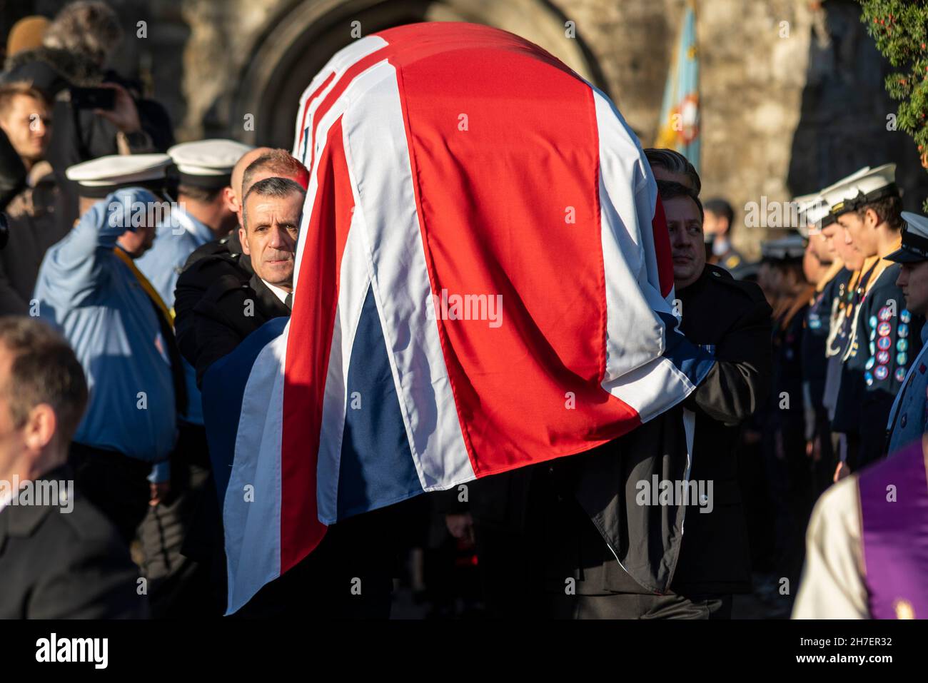 Southend Fire Service Firefighter pallbearers carrying the casket at ...