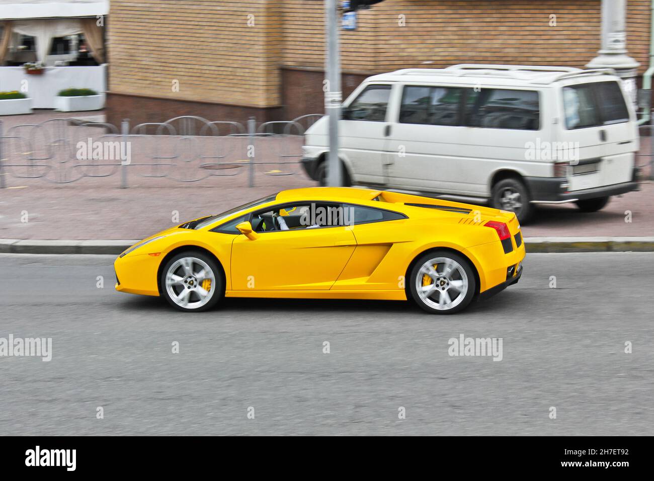 Lamborghini gallardo headlights hi-res stock photography and images - Alamy