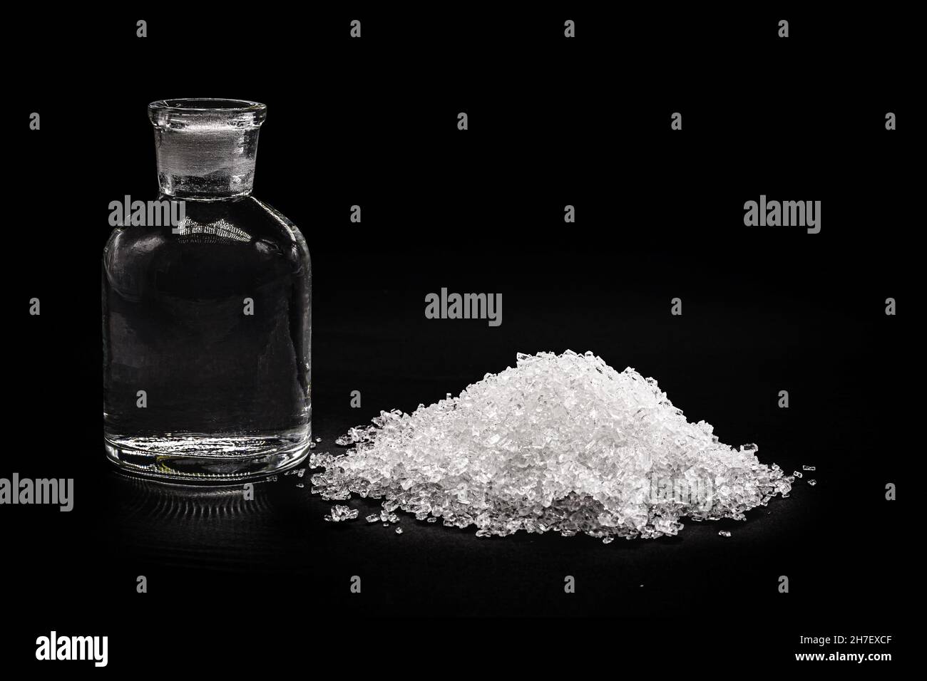 Sodium Thiosulfate on isolated black background. Solid and crystalline ...