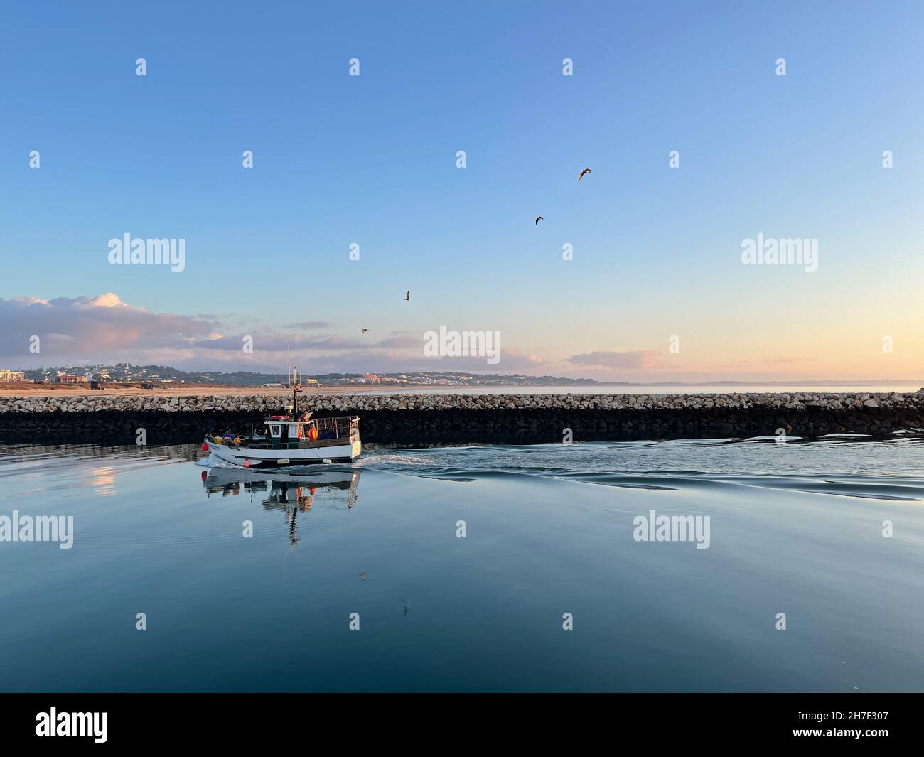 Panorama lagos marina algarve hi-res stock photography and images - Alamy