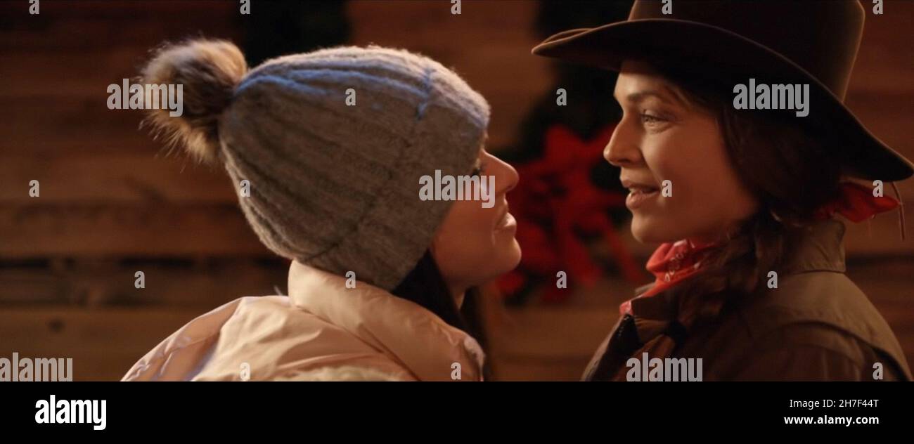 CHRISTMAS AT THE RANCH, from left: Laur Allen, Amanda Righetti, 2021 ...