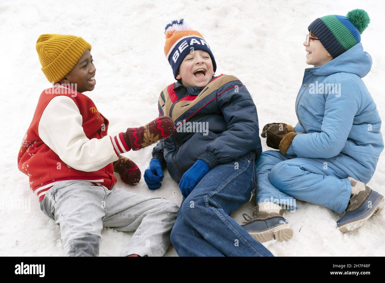 8-BIT CHRISTMAS, from left: Che Tafari, Winslow Fegley, Santino Barnard ...