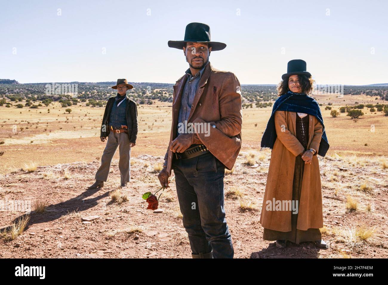 THE HARDER THEY FALL, from left: Danielle Deadwyler, Jonathan Majors ...