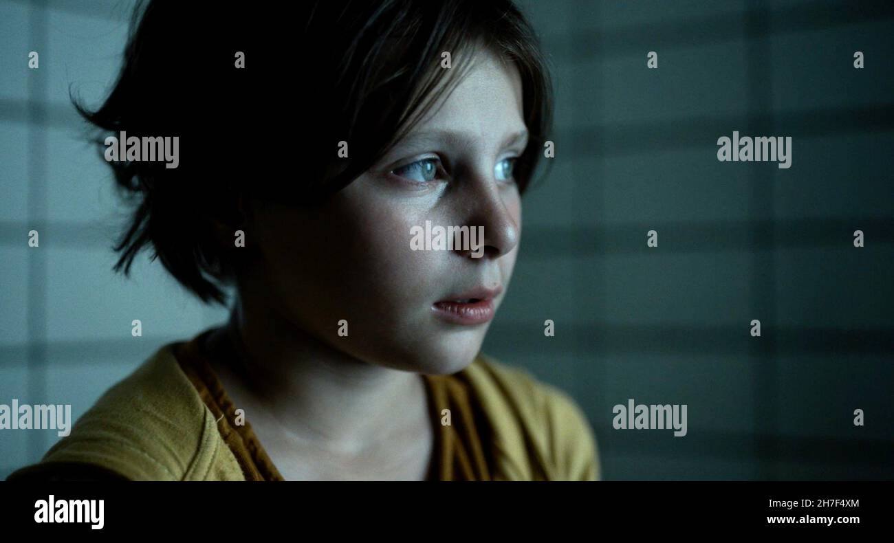 PLAYGROUND, (aka UN MONDE), Maya Vanderbeque, 2021. © Film Movement ...