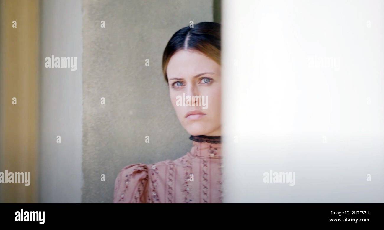 STRATTON CASTLE: TALE OF JESSIE GOLDEN HEART, (aka JESSIE: THE GOLDEN ...