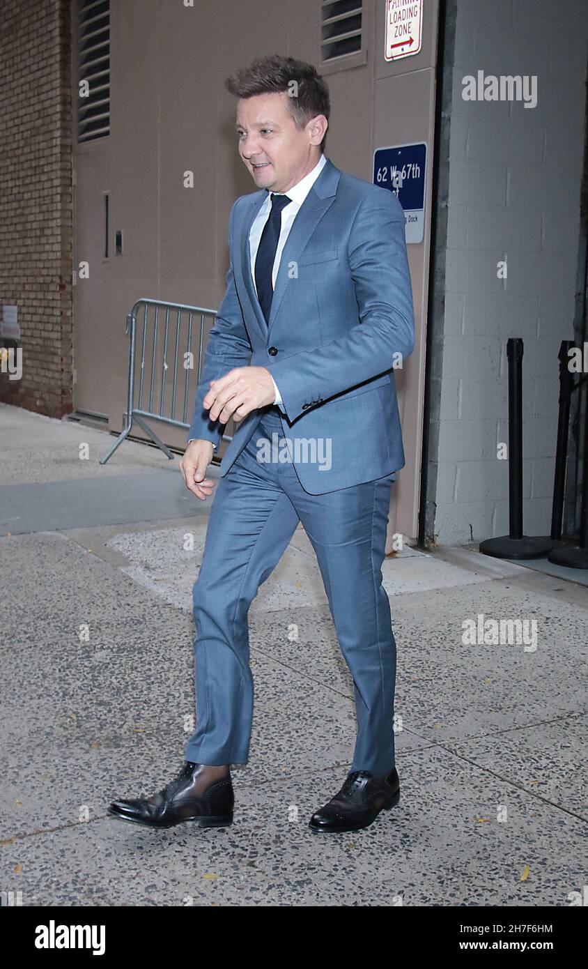 Jeremy renner 2021 hi-res stock photography and images - Alamy