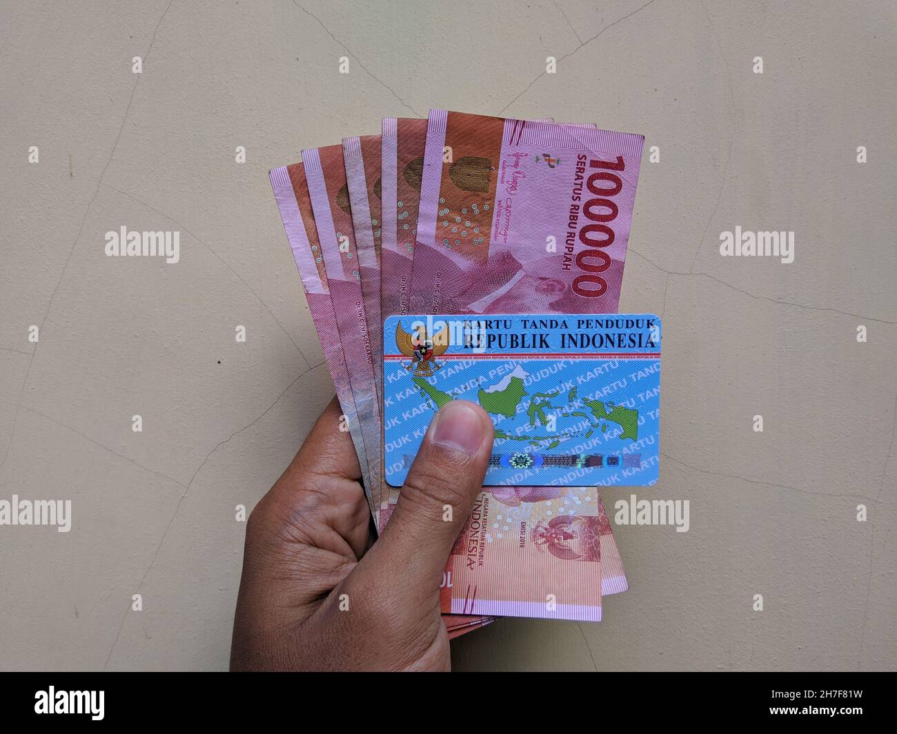Indonesian card hi-res stock photography and images - Alamy