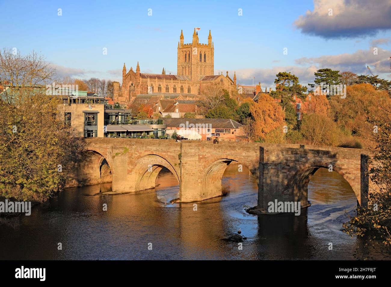 River wye hereford old bridge hi-res stock photography and images - Alamy