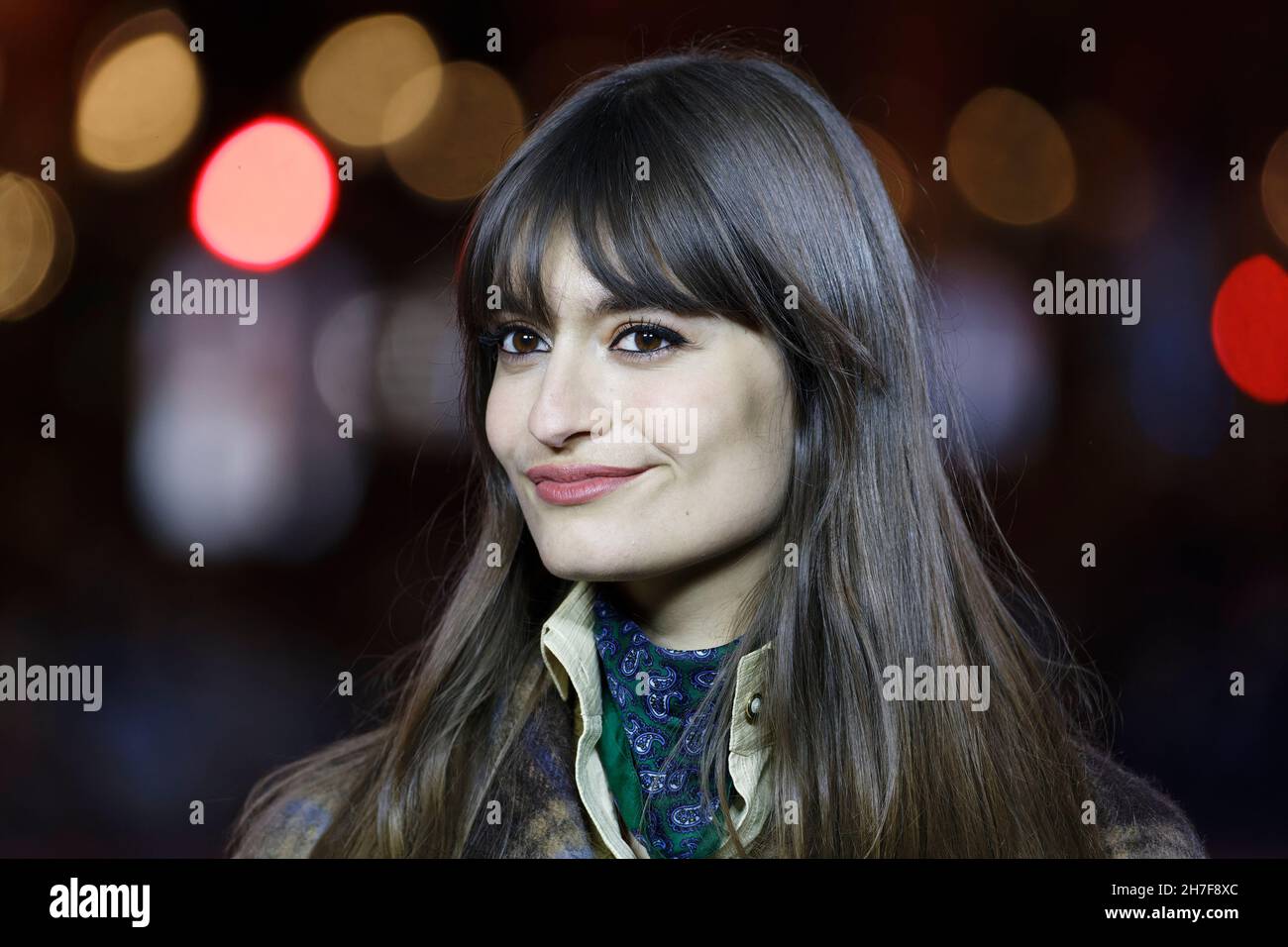 Lights Singer Hair Bangs