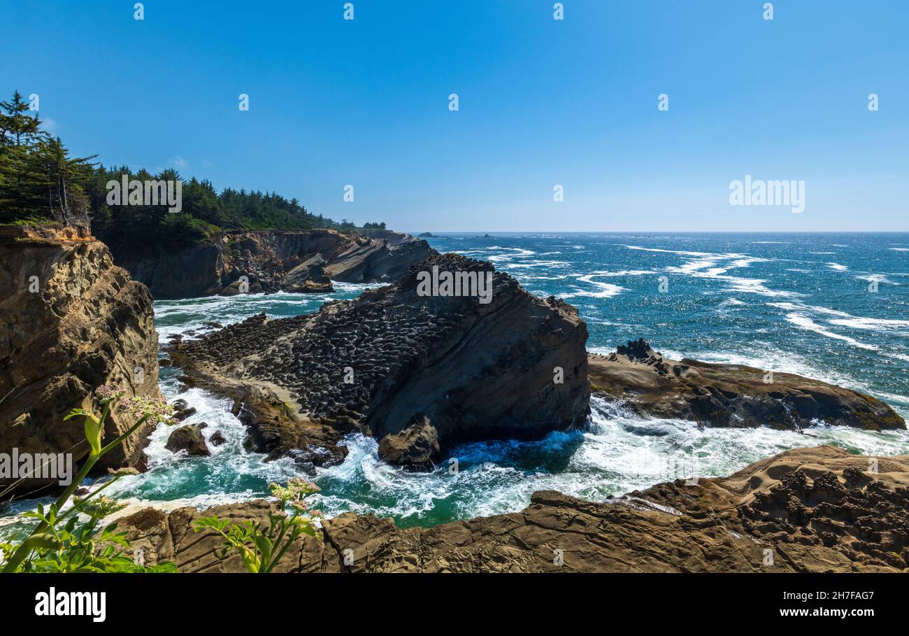 Pacific Northwest rigged shoreline and cliffs view from Shore Acres ...