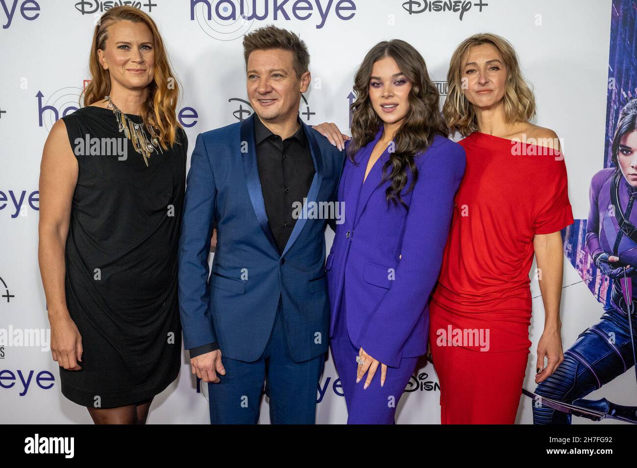 New York, USA. 22nd Nov, 2021. Amber Templemore-Finlayson, Jeremy ...