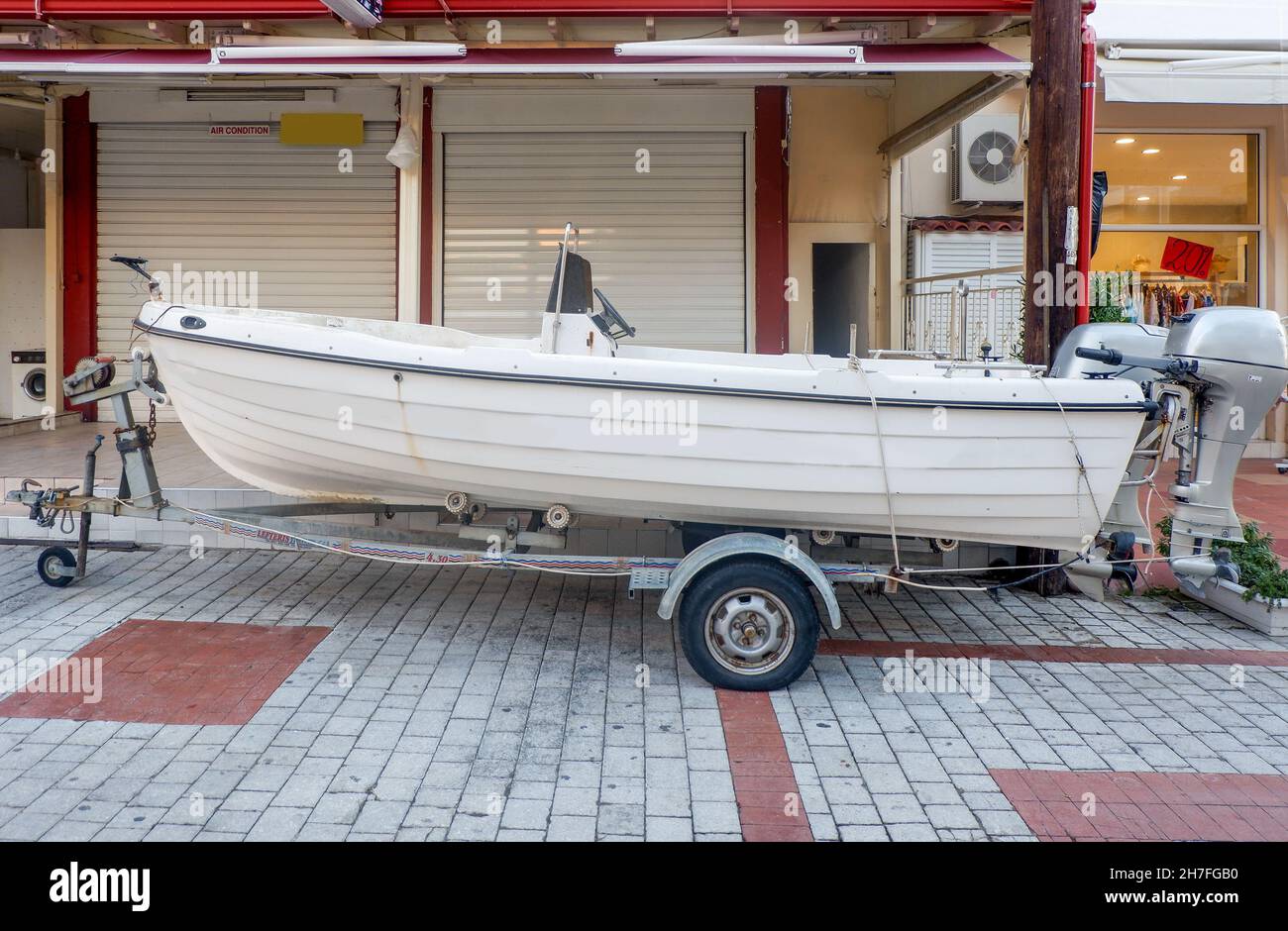 Boat with wheels hi-res stock photography and images - Alamy