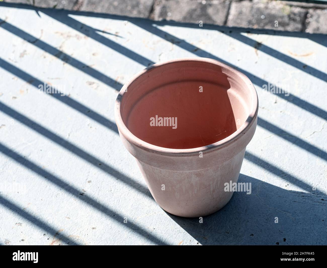 empty terracotta clay pot Stock Photo - Alamy