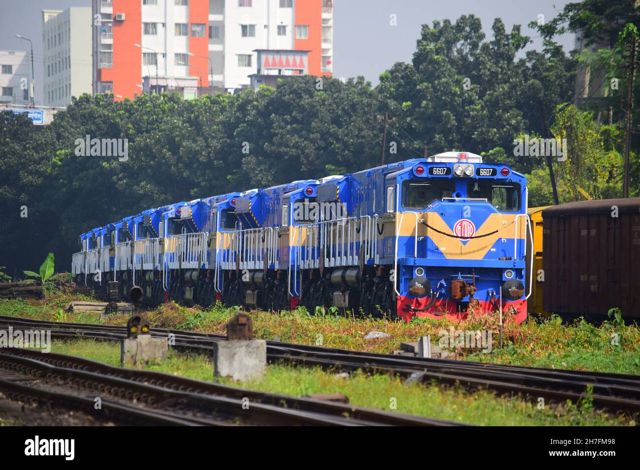 6600 series locomotive made by progress rail hi-res stock photography ...