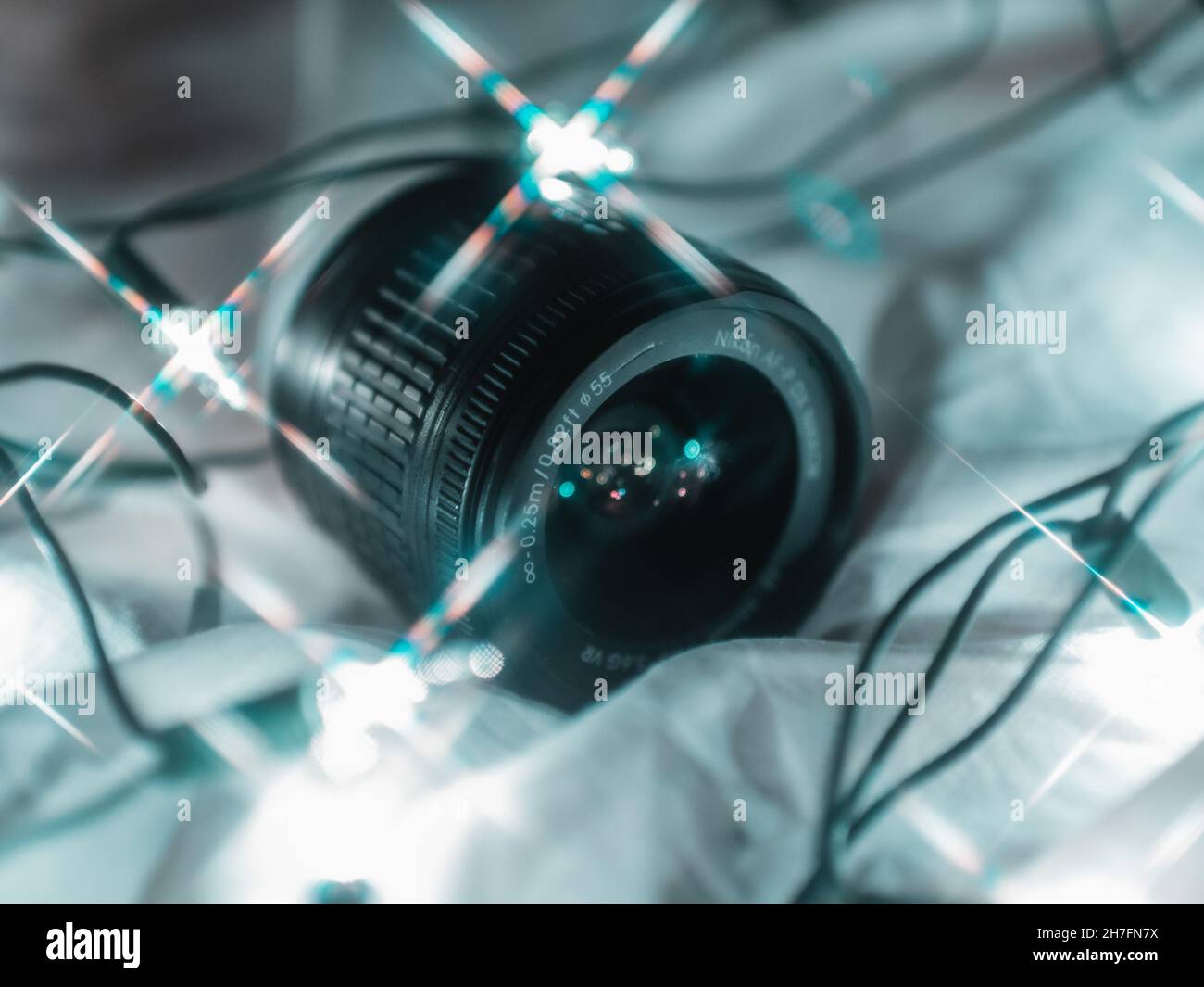 Lens 55mm hi-res stock photography and images - Alamy
